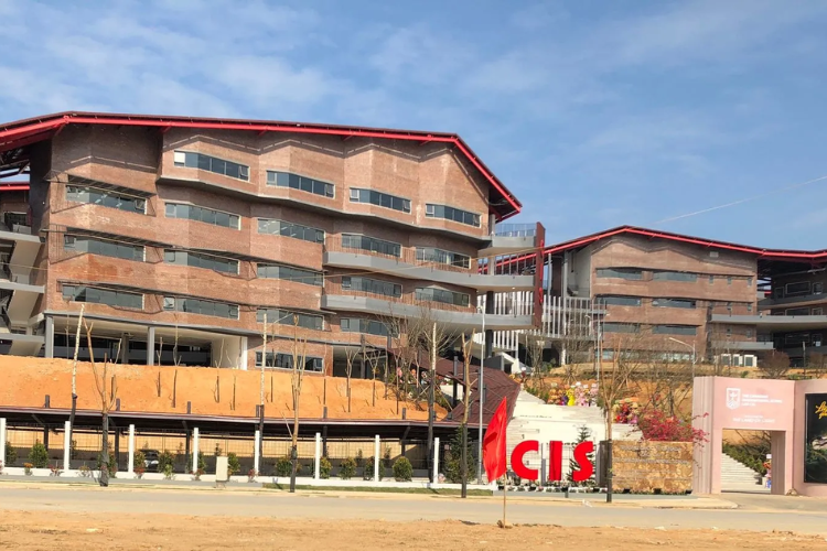 Hệ Thống Tủ Locker ABS NS5 Tại Trường Quốc Tế CIS – Lào Cai